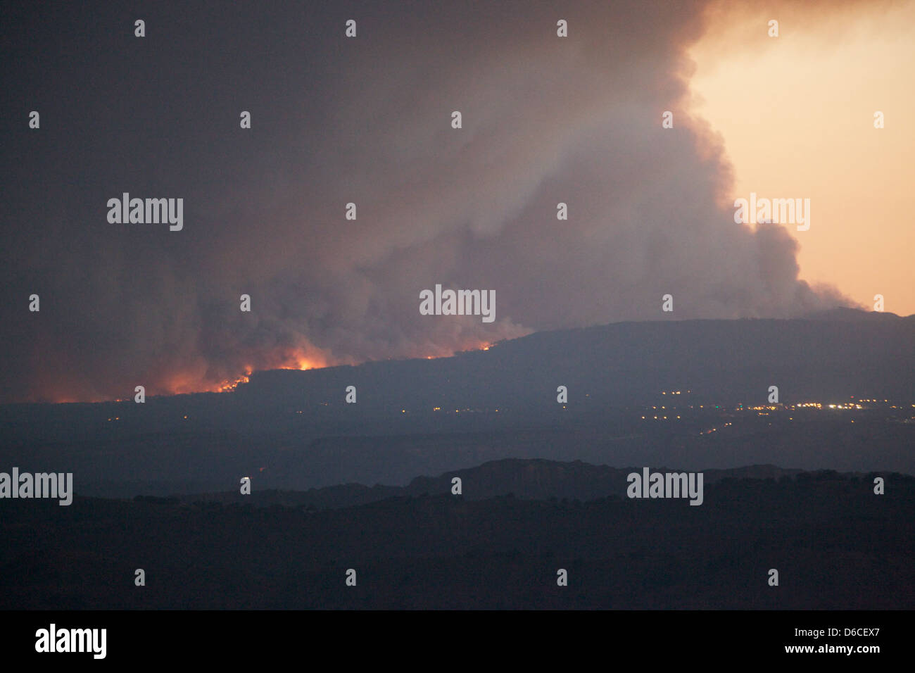 Wildfire los alamos hi-res stock photography and images - Alamy