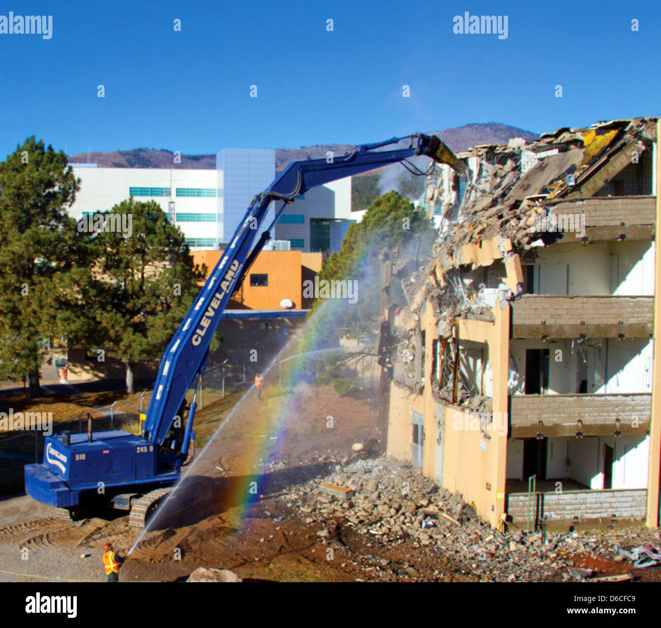 Atomic building hi-res stock photography and images - Alamy