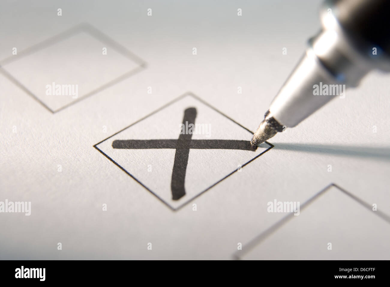 Checklist cross ticking hi-res stock photography and images - Alamy