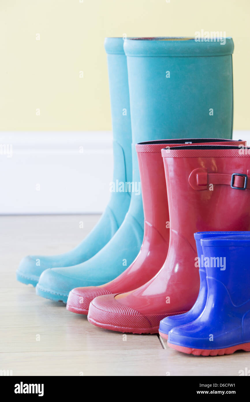 Shoes And Boots Rows High Resolution Stock Photography and Images - Alamy