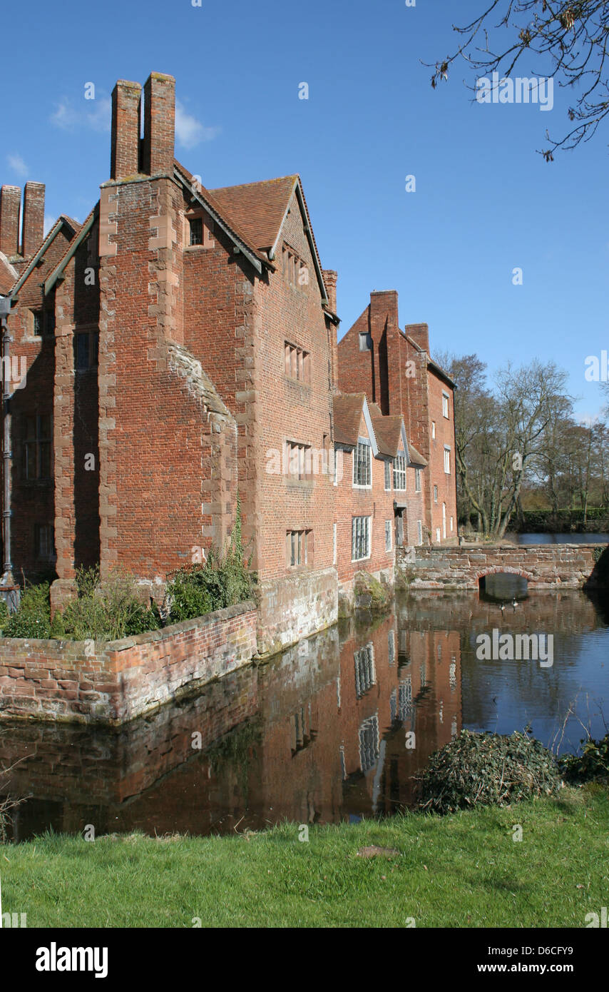 Harvington Hall Worcestershire England UK Stock Photo - Alamy