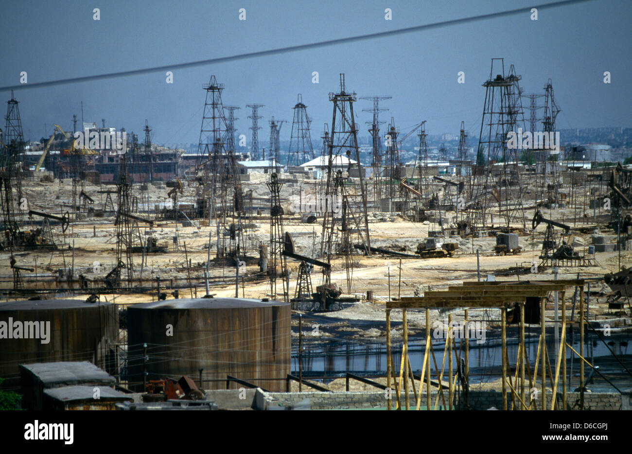 Azerbaijan Apsheron Peninsula Shelf 5 Oil Derricks Stock Photo - Alamy