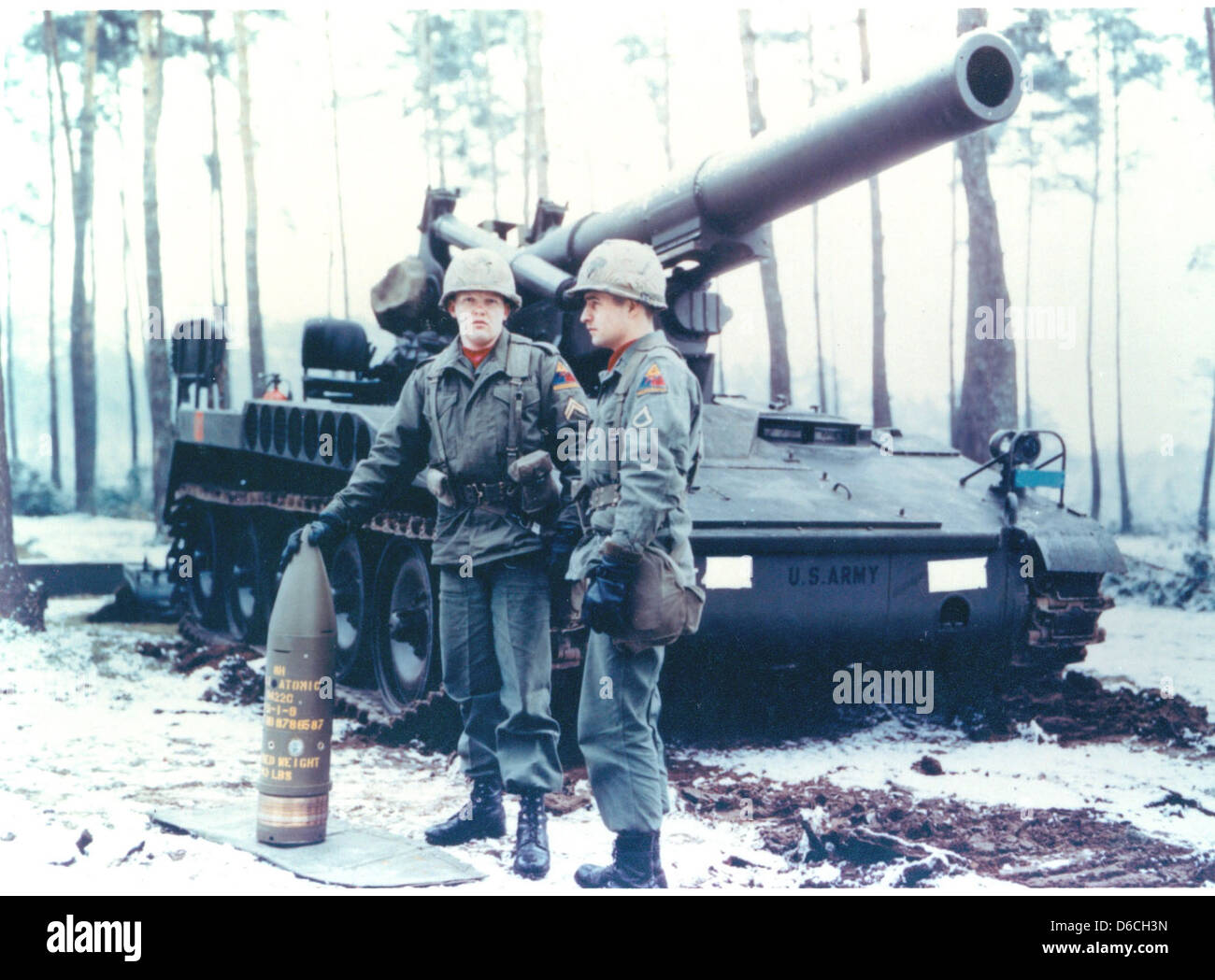 Atomic artillery hi-res stock photography and images - Alamy
