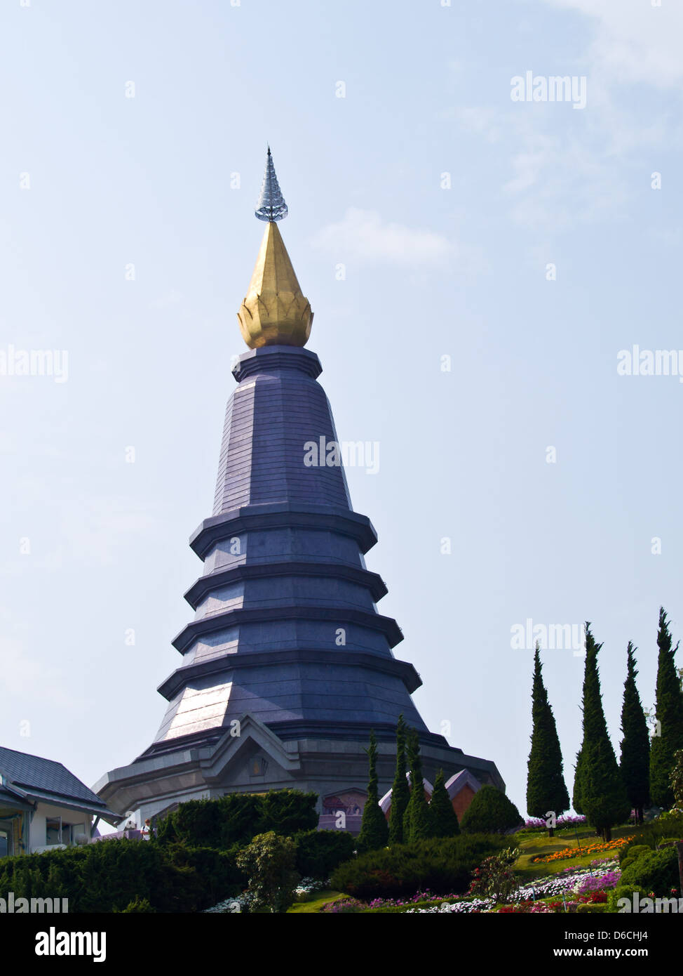 Phra Mahathat Napapolphumisiri temple on Doi Intanon mountain, Chiang ...