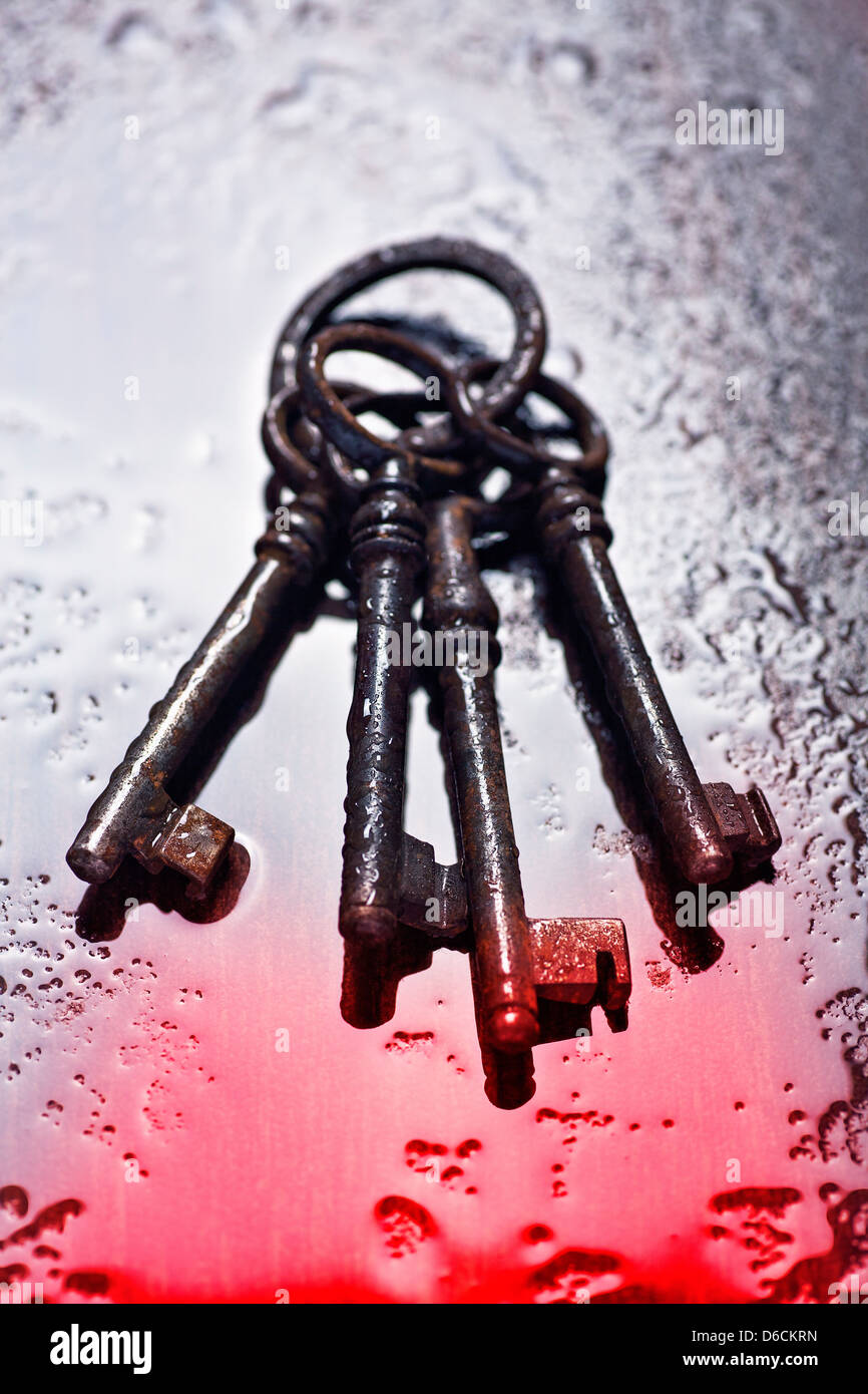 Keys key stone hi-res stock photography and images - Alamy