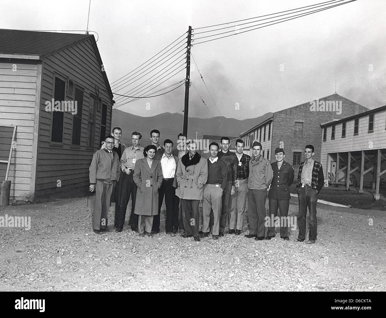 Group of nuclear scientists hi-res stock photography and images - Alamy
