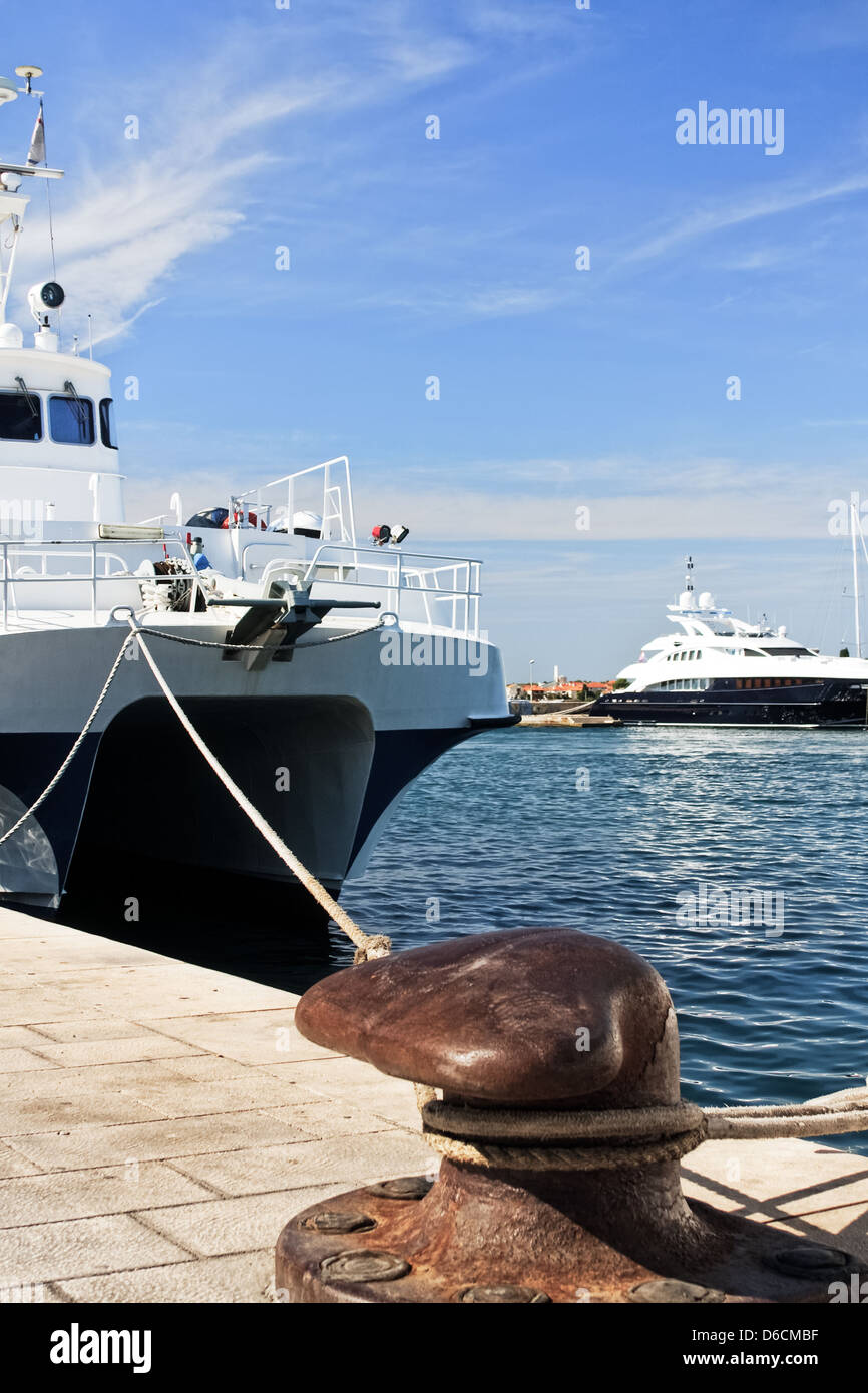 Bridle yacht hi-res stock photography and images - Alamy