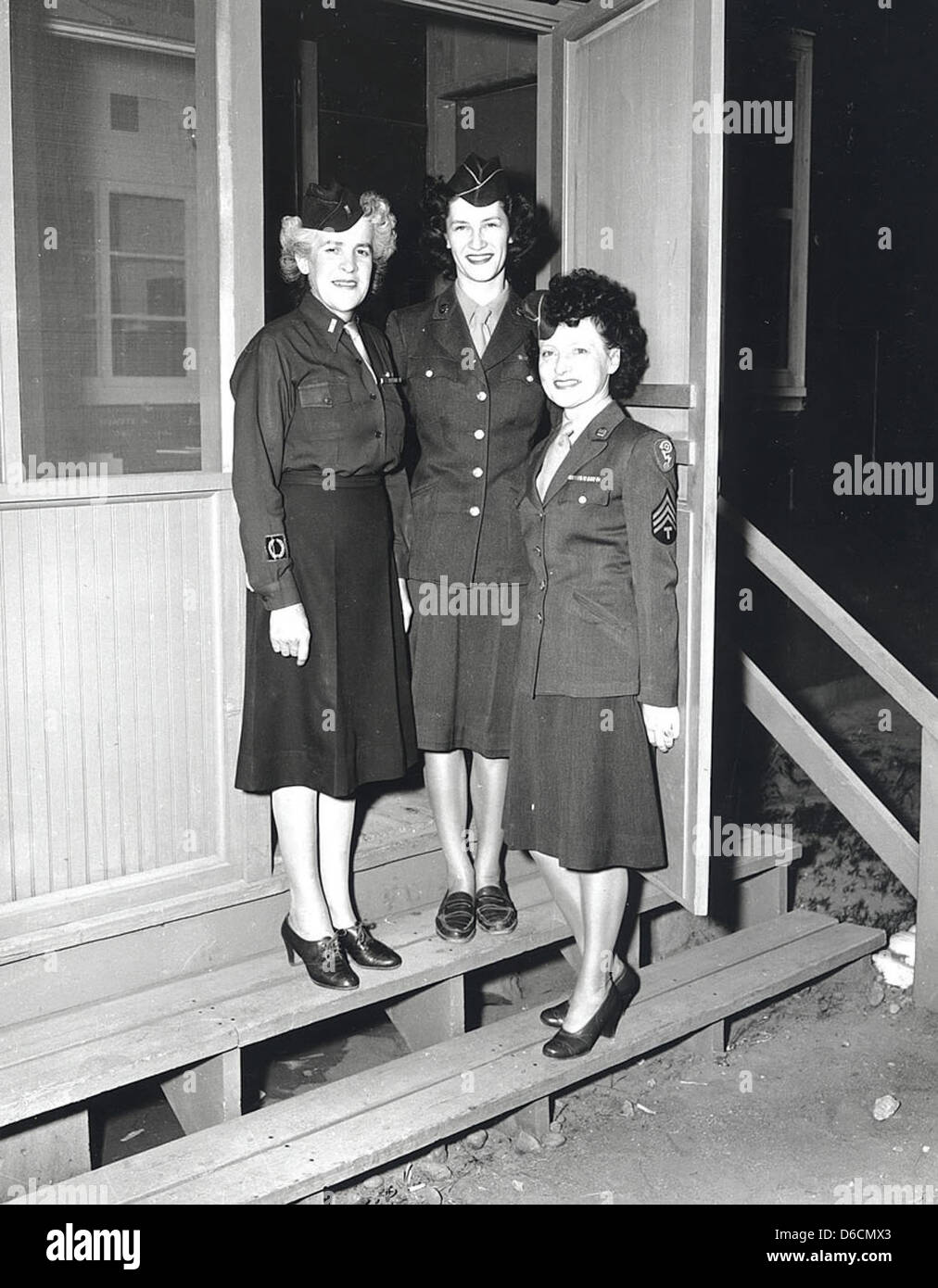This photograph shows the Women's Army Corps (WACs) at the Los Alamos ...