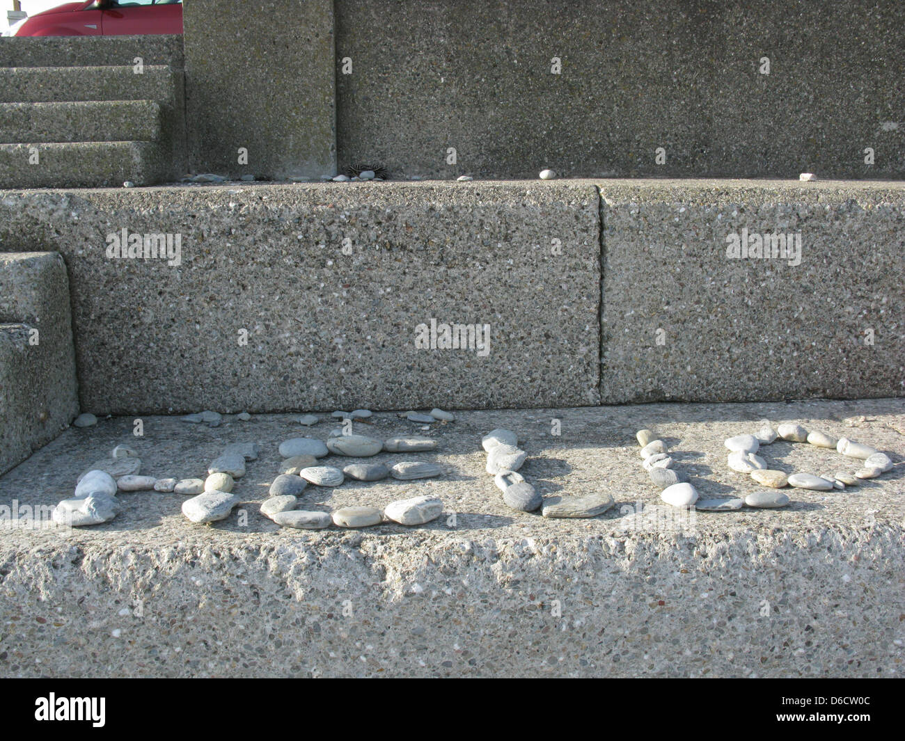 Pebbles greeting word message hi-res stock photography and images - Alamy