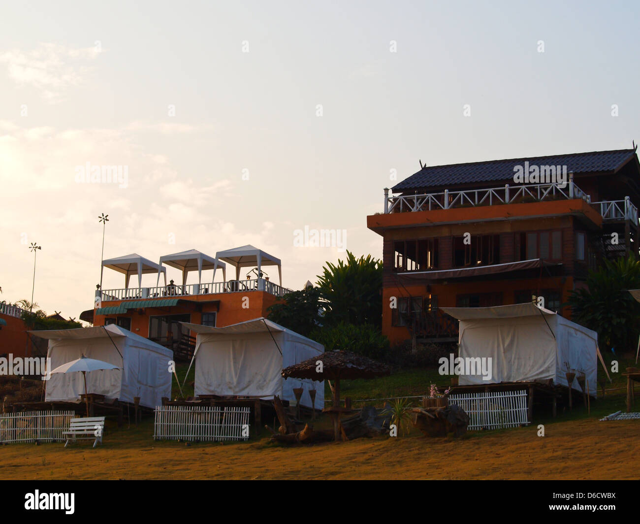 White tents roof hi-res stock photography and images - Alamy