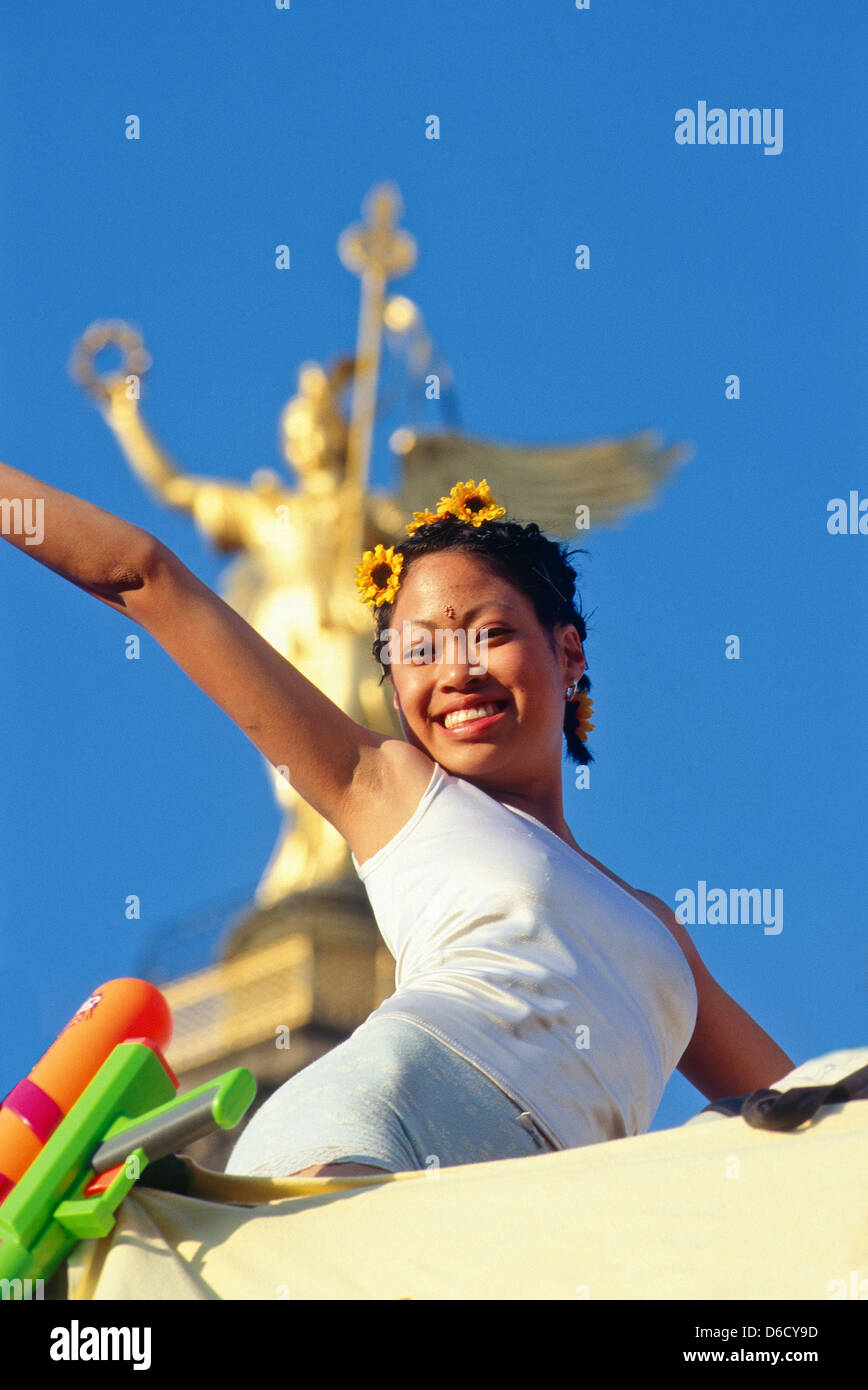 Loveparade 1997 mass meeting hi-res stock photography and images - Alamy