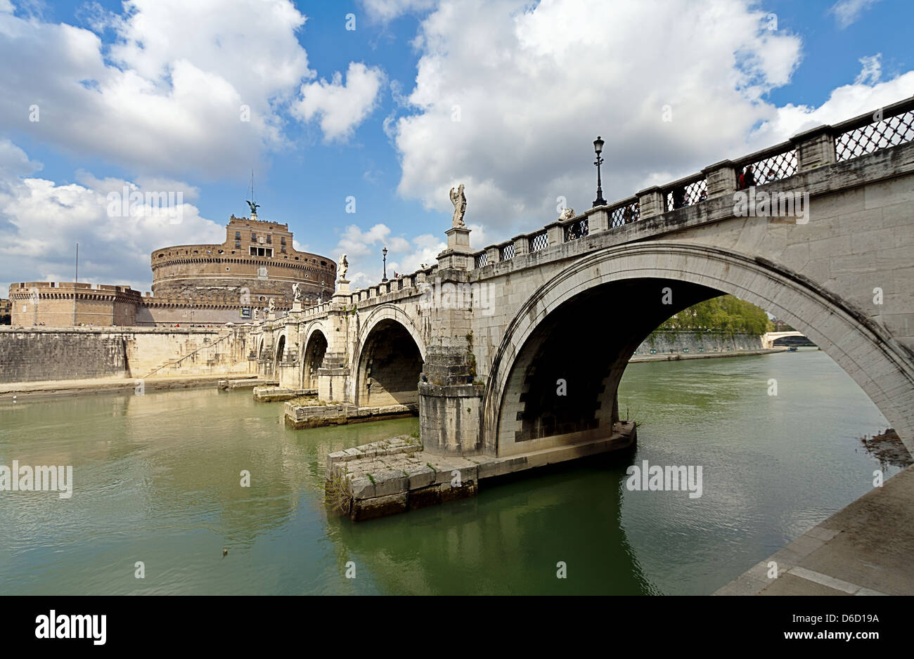 Roman pathway hi-res stock photography and images - Alamy