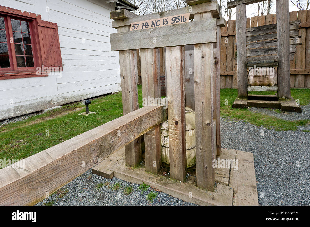 Fur bale hudson bay company hi-res stock photography and images - Alamy