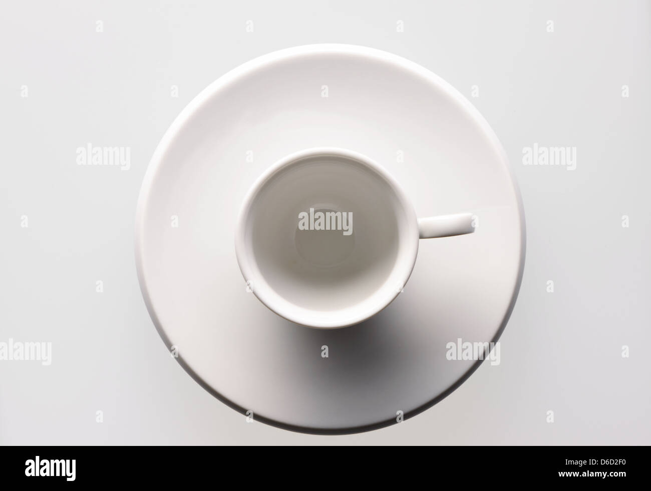 Empty coffee cup Stock Photo - Alamy