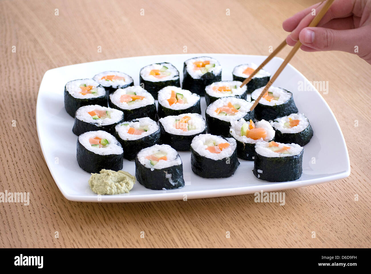 Maki su hi-res stock photography and images - Alamy