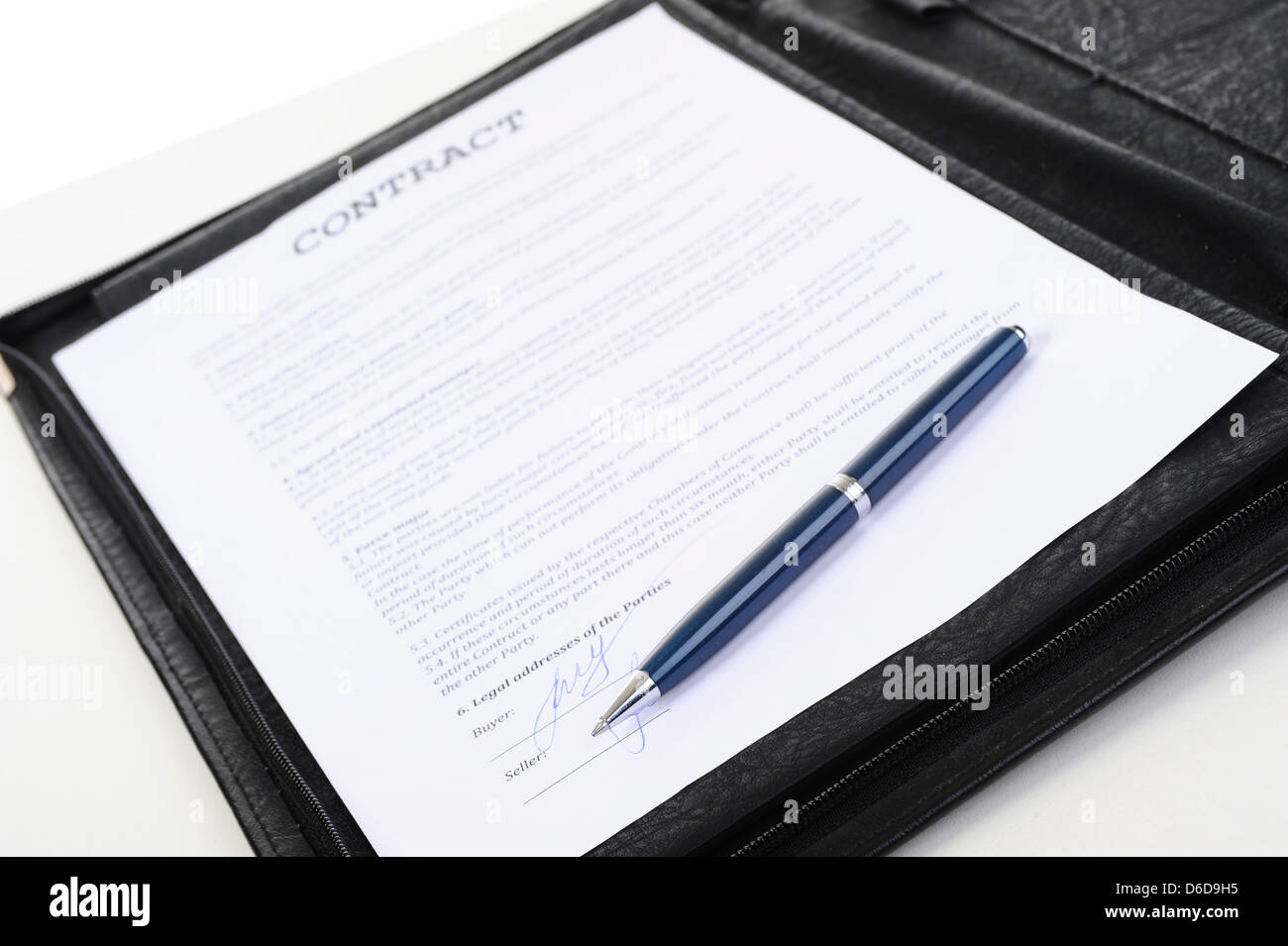Death contract hi-res stock photography and images - Alamy