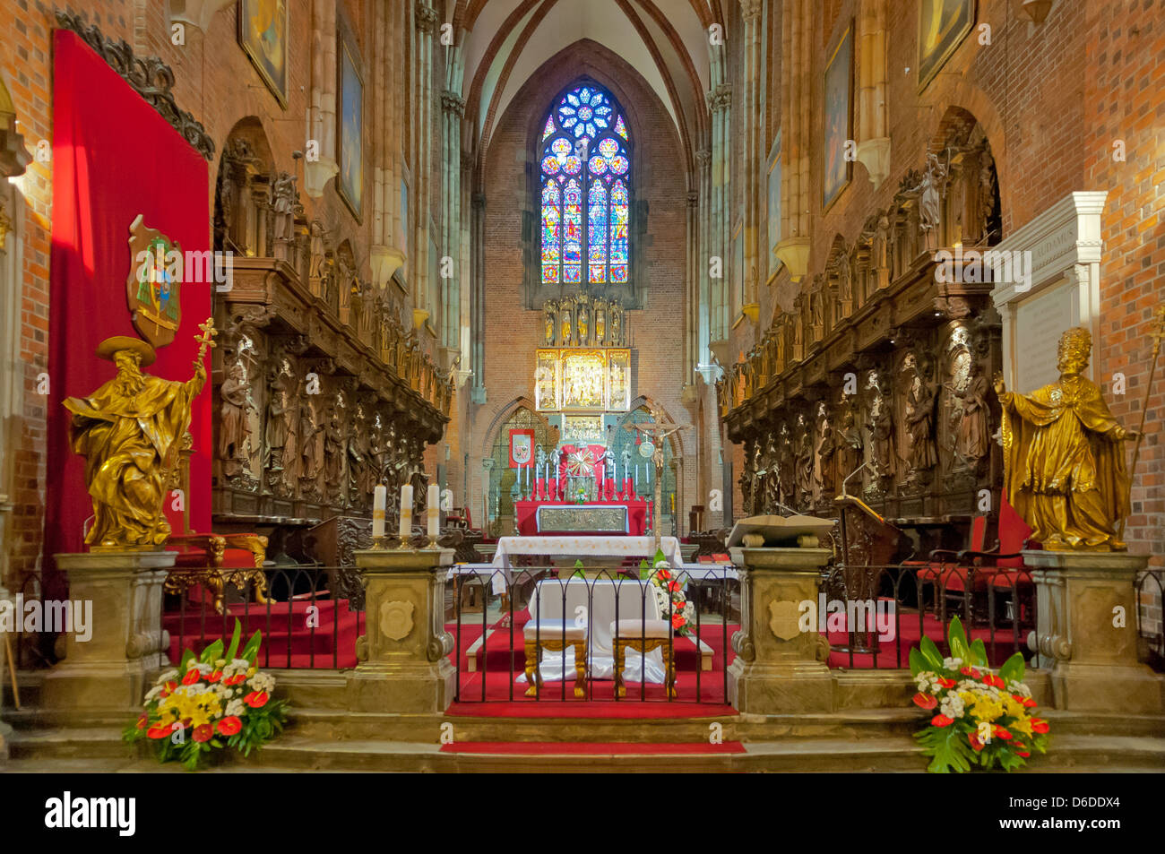 Inside the Cathedral of St John the Baptist, Wroclaw, Poland Stock Photo - Alamy