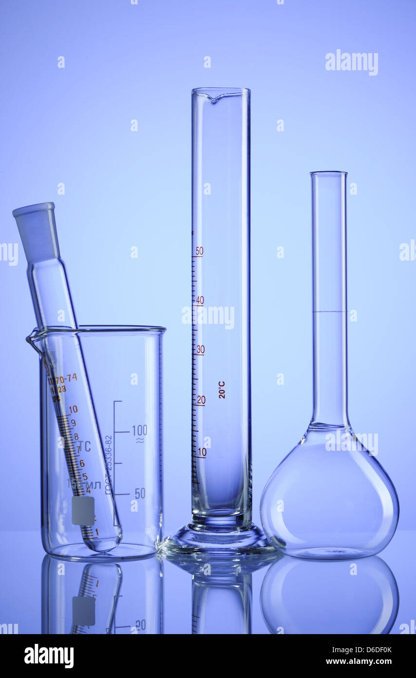 Chemical laboratory equipment flasks hi-res stock photography and ...