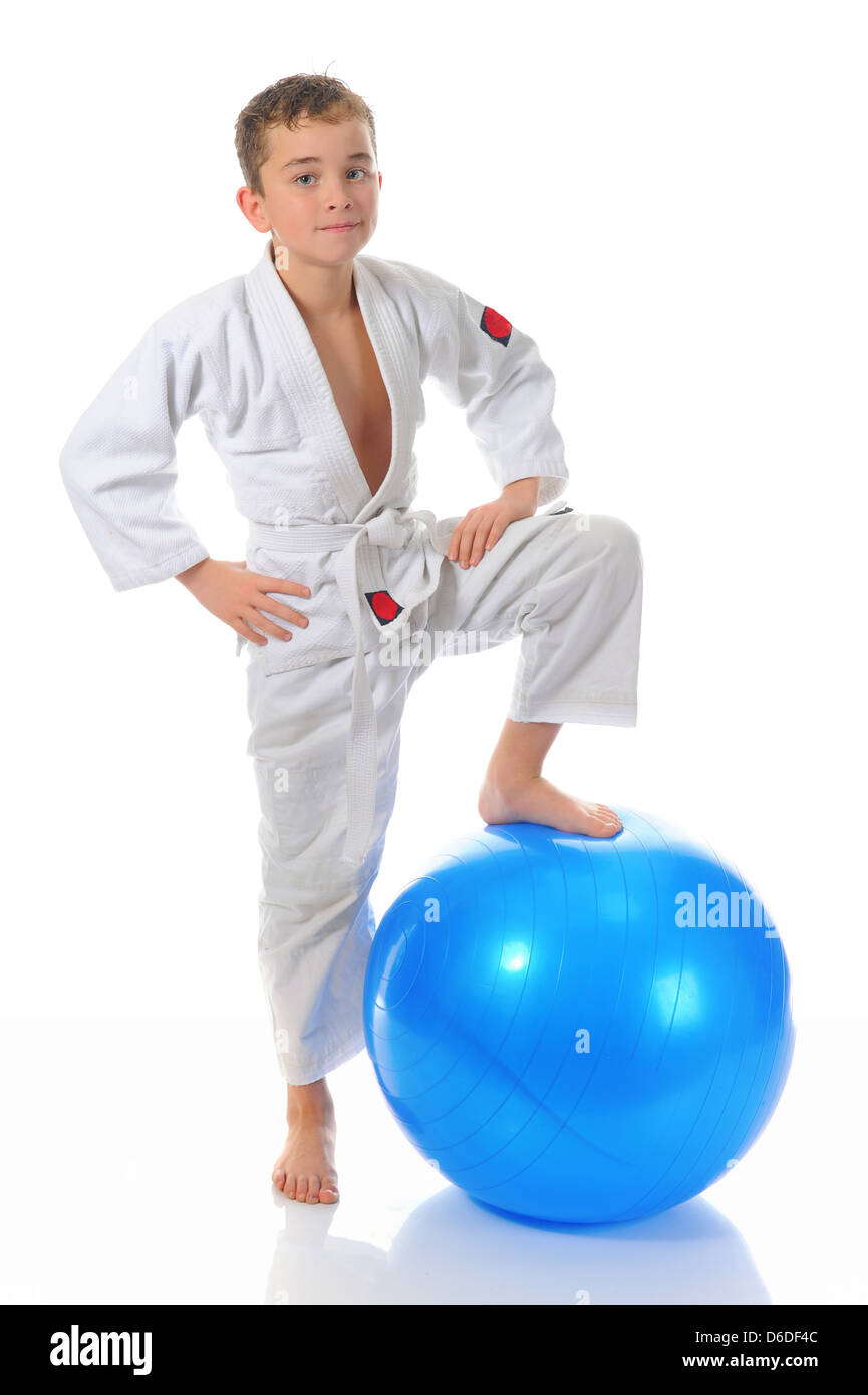 Young boy training karate Stock Photo - Alamy
