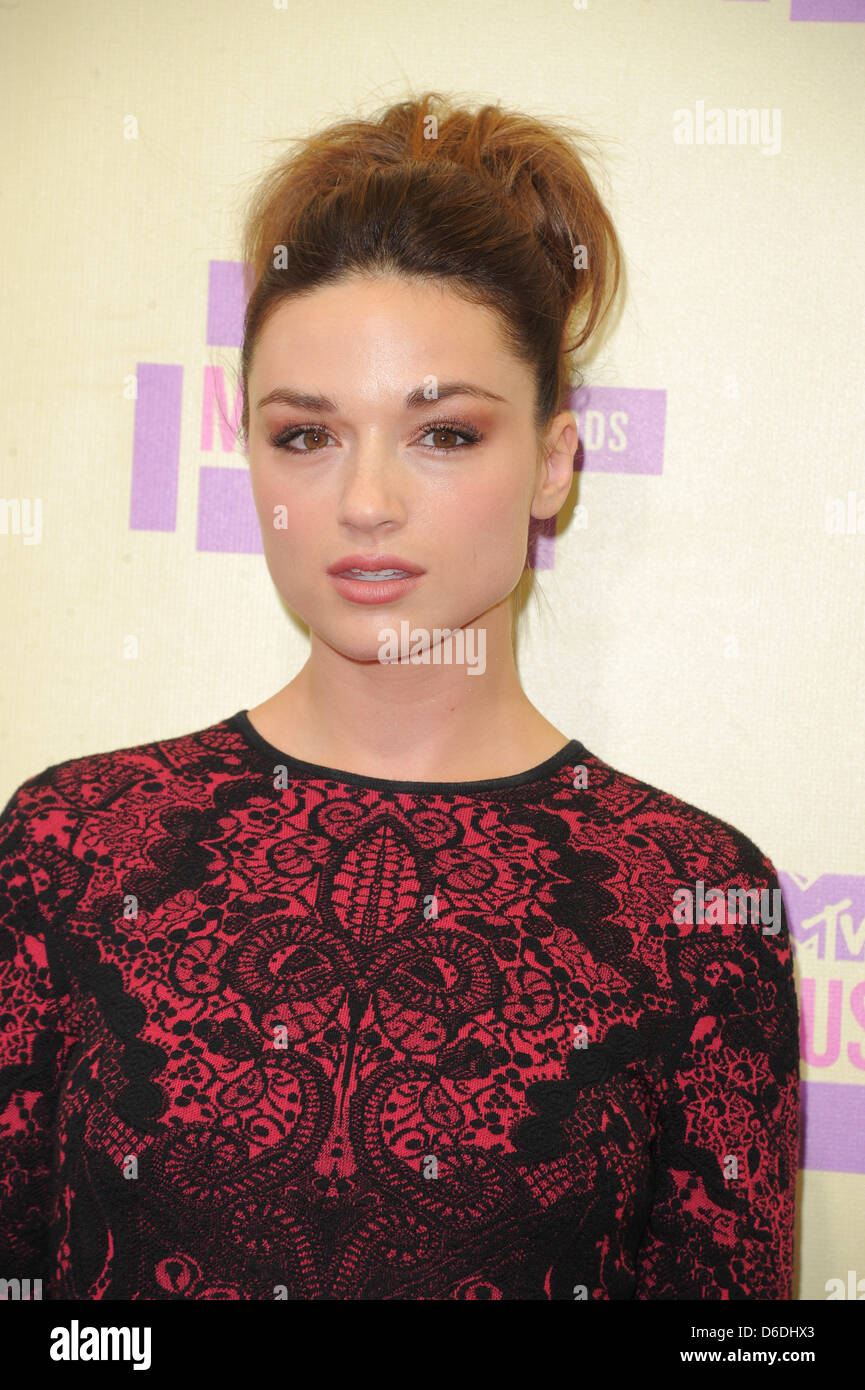 Actress Crystal Reed arrives at the MTV Video Music Awards at Staples ...