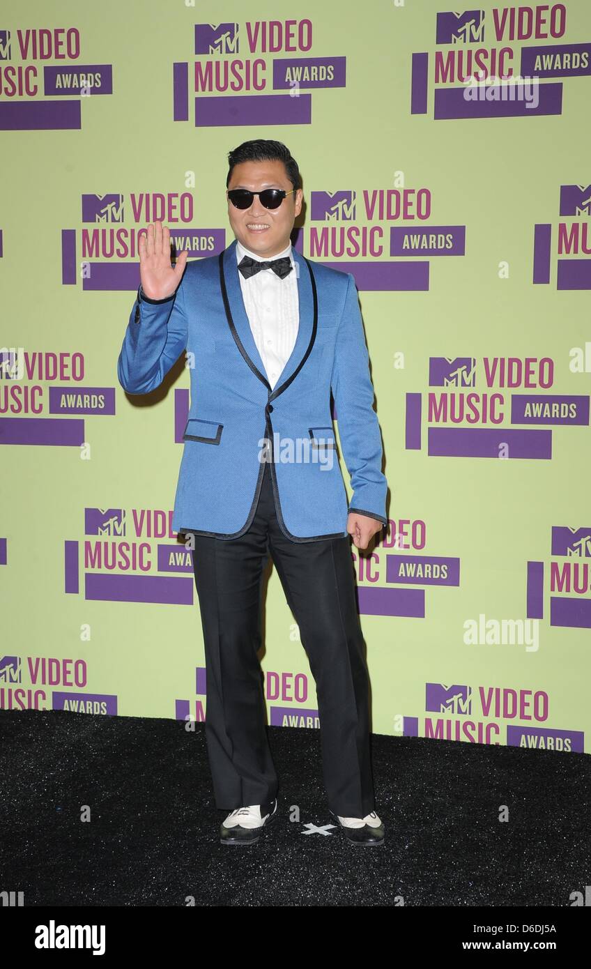 South Korean rapper Psy poses at the MTV Video Music Awards Photo Press ...