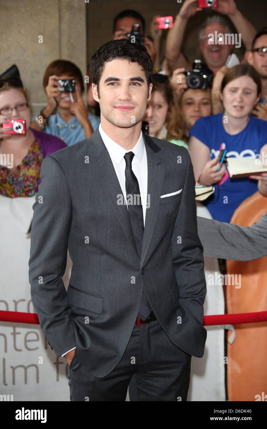 Actor Darren Criss arrives at the premiere of «Imogene» during the ...