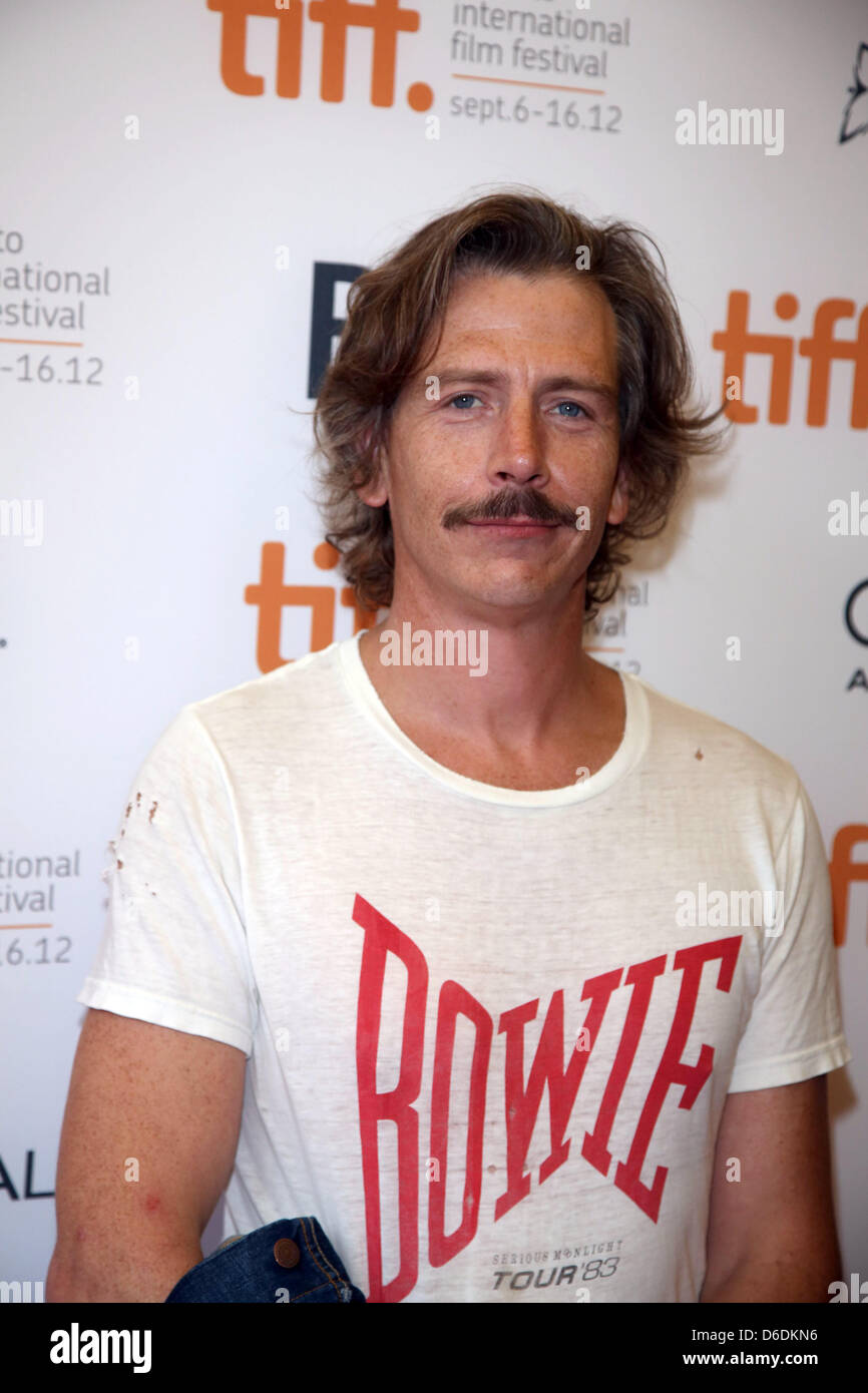 Actor Ben Mendelsohn arrives at the premiere of "The Place Beyond The ...