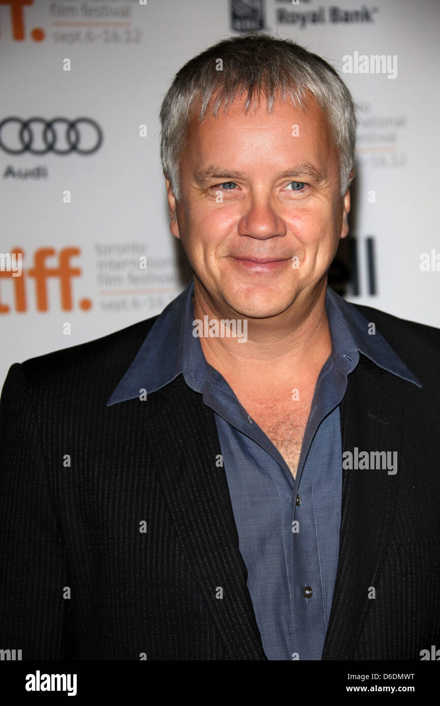 Actor Tim Robbins arrives at the premiere of "Thanks For Sharing ...