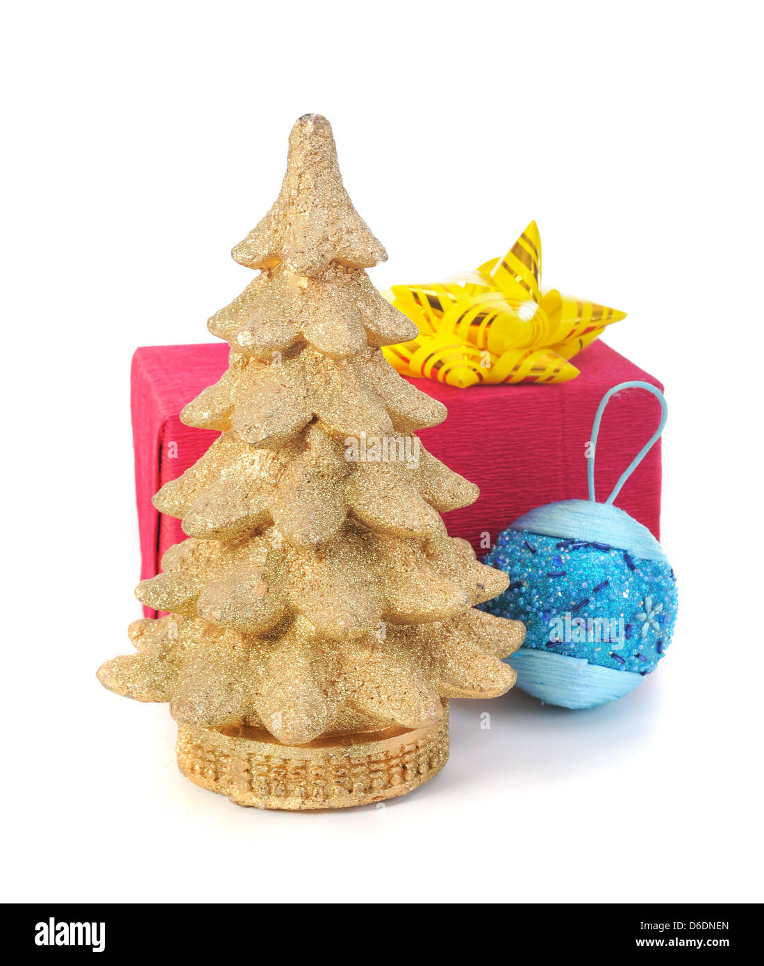 Yellow christmas paper shopping bag Cut Out Stock Images & Pictures - Alamy