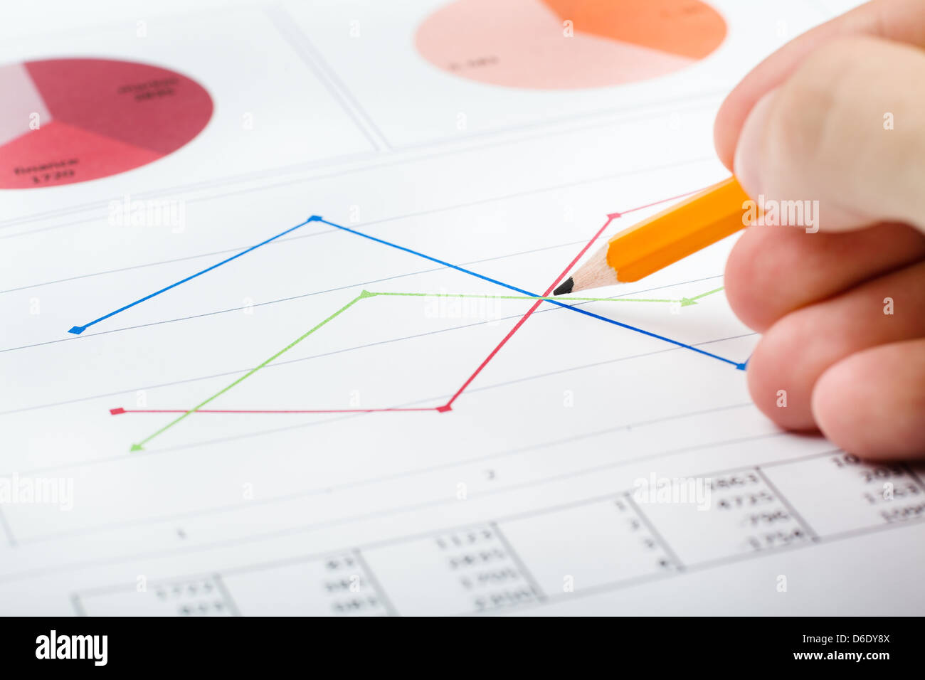 Pencil pointing on the chart Stock Photo - Alamy