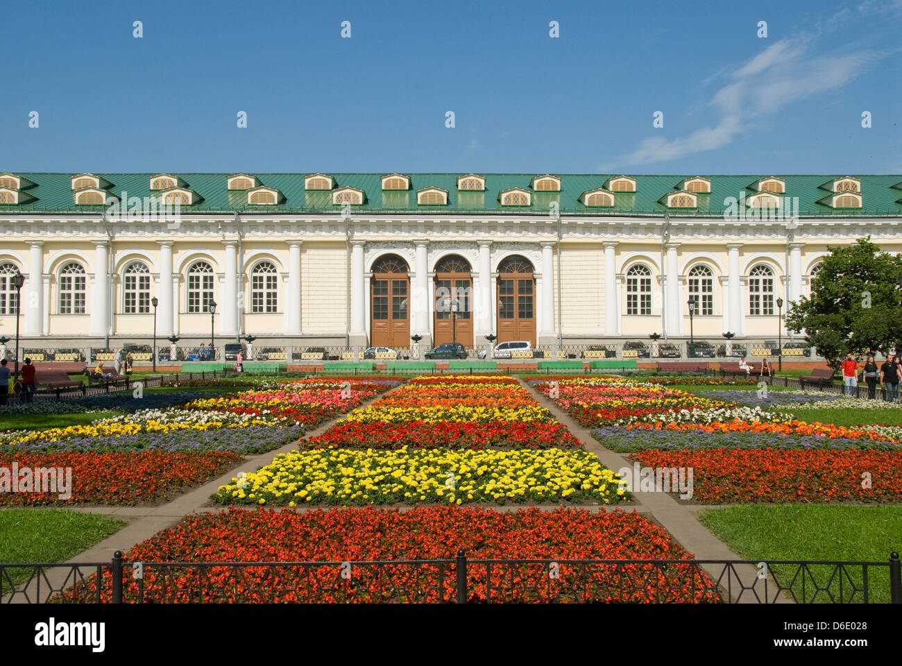 Alexandrovsky Gardens, The Kremlin, Moscow, Russia Stock Photo - Alamy