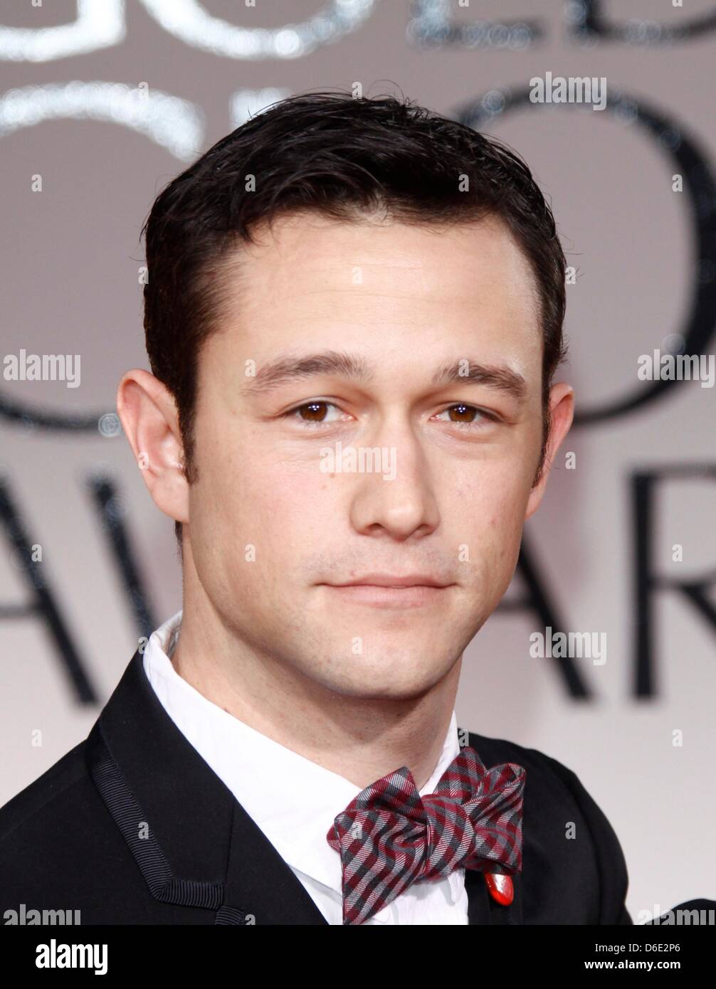 Actor Joseph Gordon-Levitt arrives at the 69th Annual Golden Globe ...