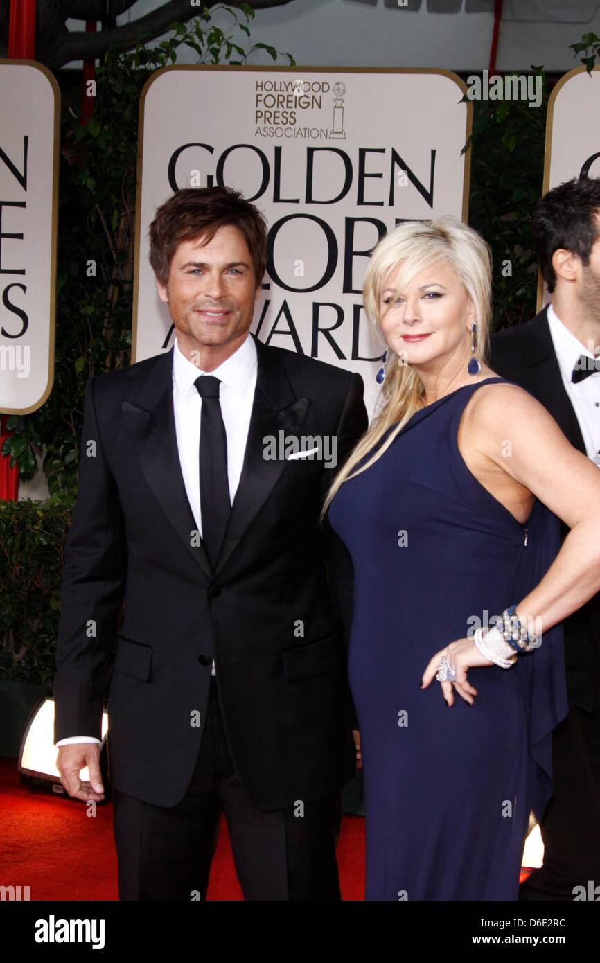 Actor rob lowe wife sheryl hi-res stock photography and images - Alamy