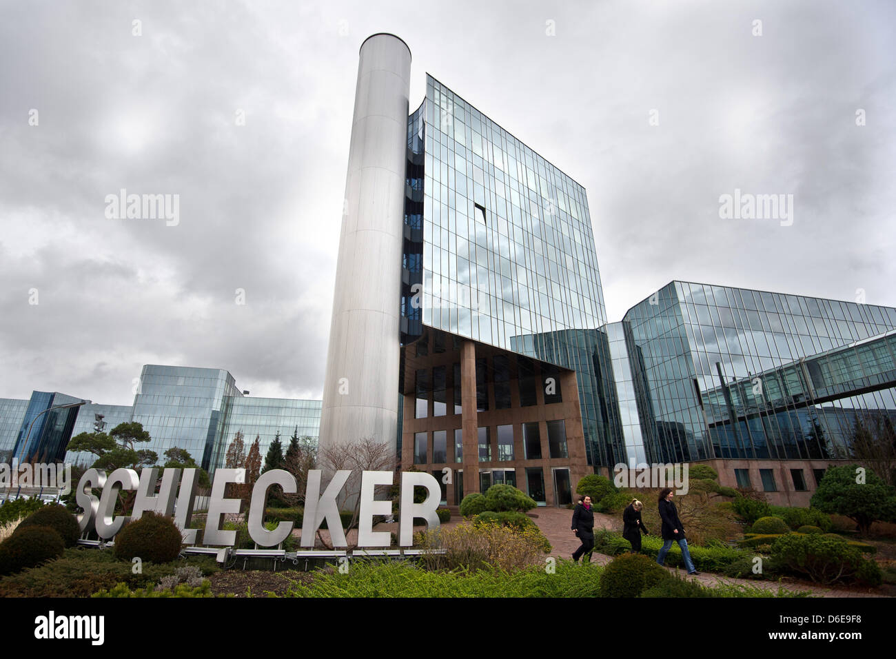 Logo schlecker hi-res stock photography and images - Alamy