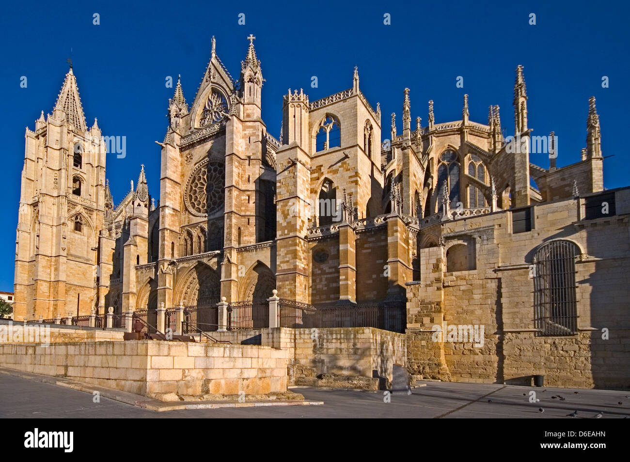 Catholic deity hi-res stock photography and images - Alamy
