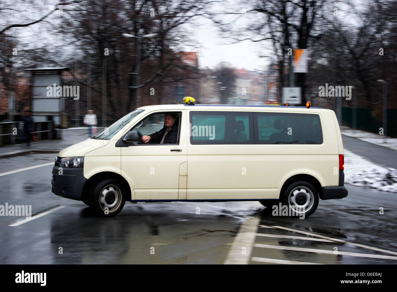 German taxi driver Holger Bauch turns his taxi around at the border ...