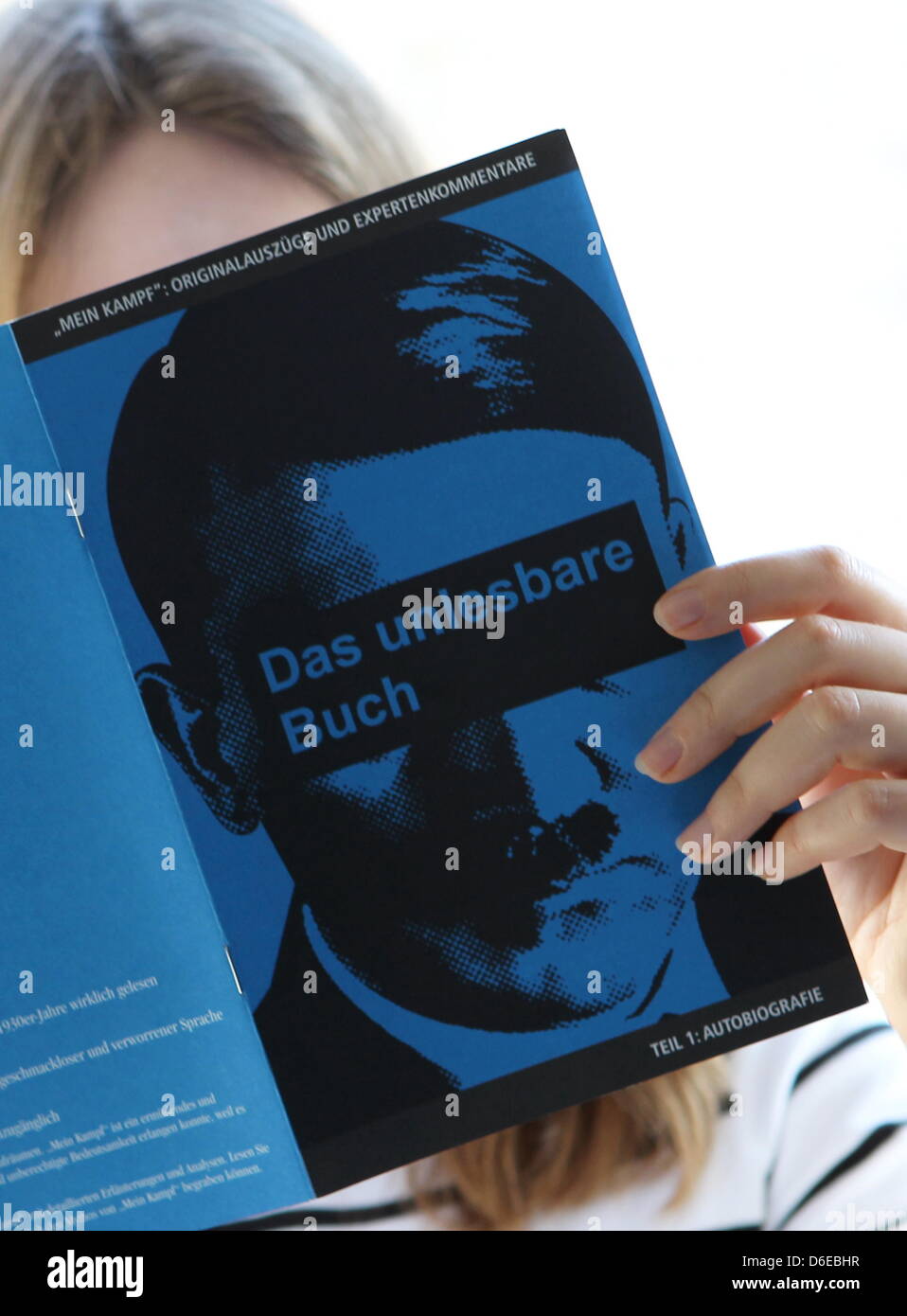 Hitler reading illustration hi-res stock photography and images - Alamy