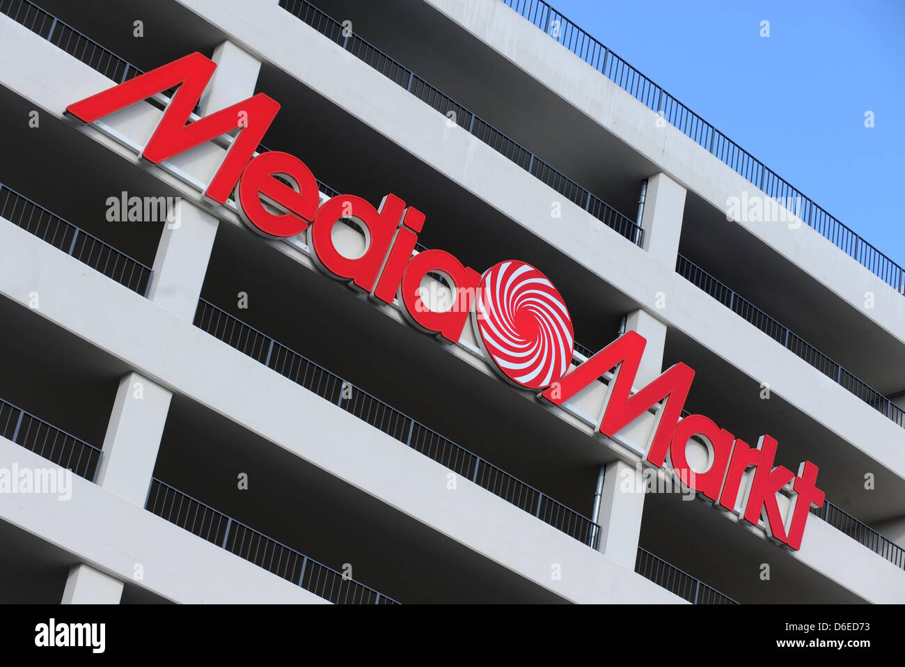 The logo and lettering of the German chain of electronics stores Media ...