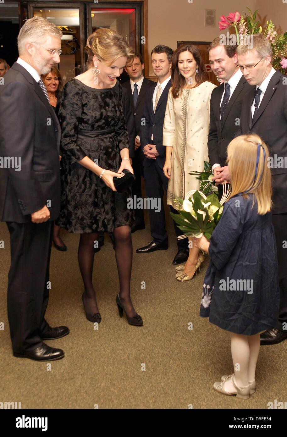 Crown princess Mathilde of Belgium (2ndL) and crown prince Philippe (L ...