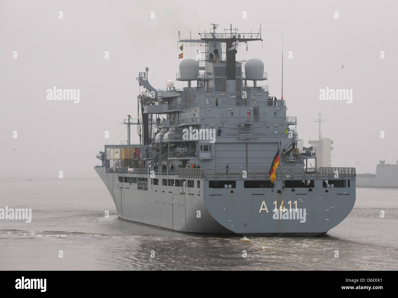 The German Navy's combat group support vessel 'Berlin' leaves the naval ...