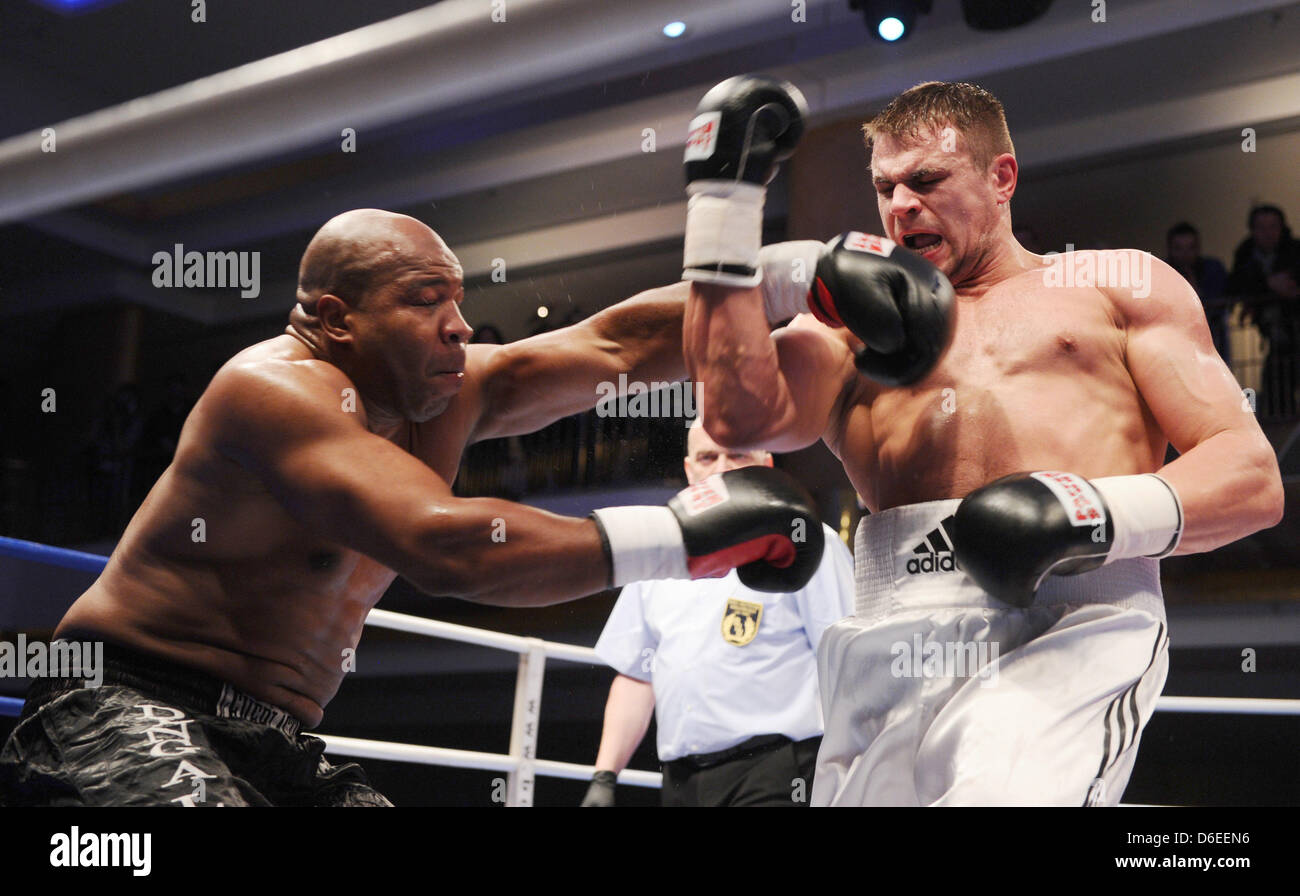 Heavyweight boxers Denis Boizow (R) from Russia and Darnell Wilson (L ...