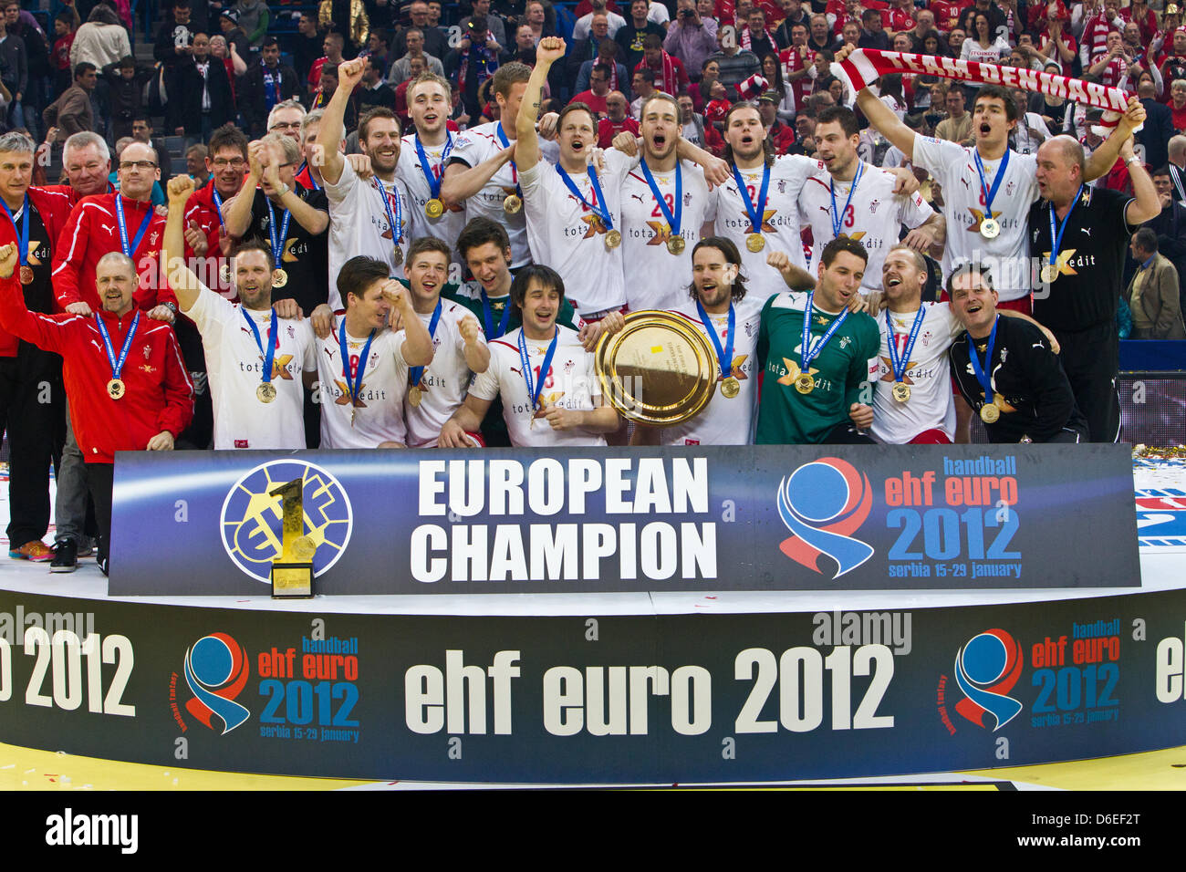 Denmark's national handball team celebrates the European title after ...