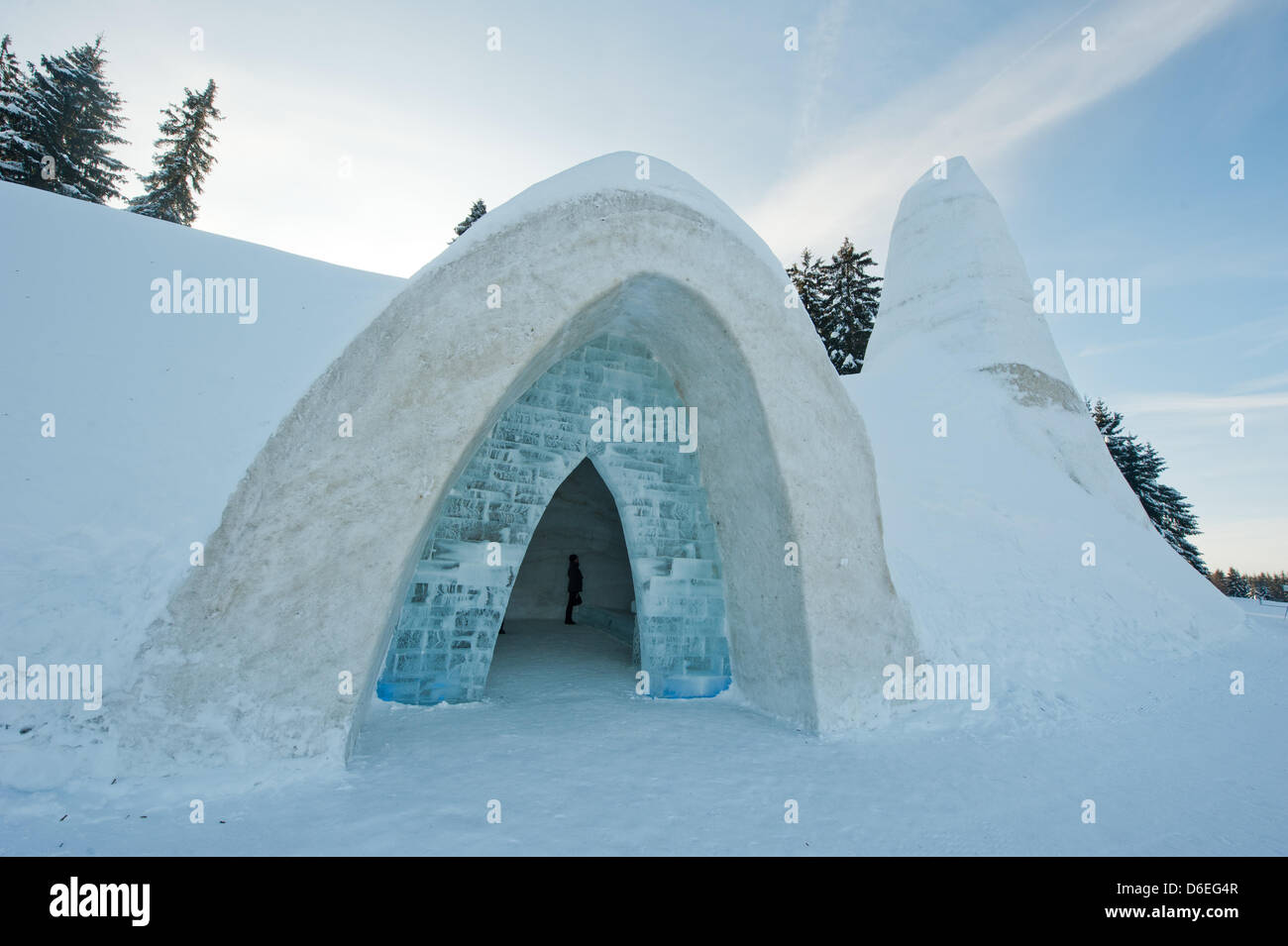 Visitors view the snow church in Mitterfirmiansreut, Germany, 30 ...