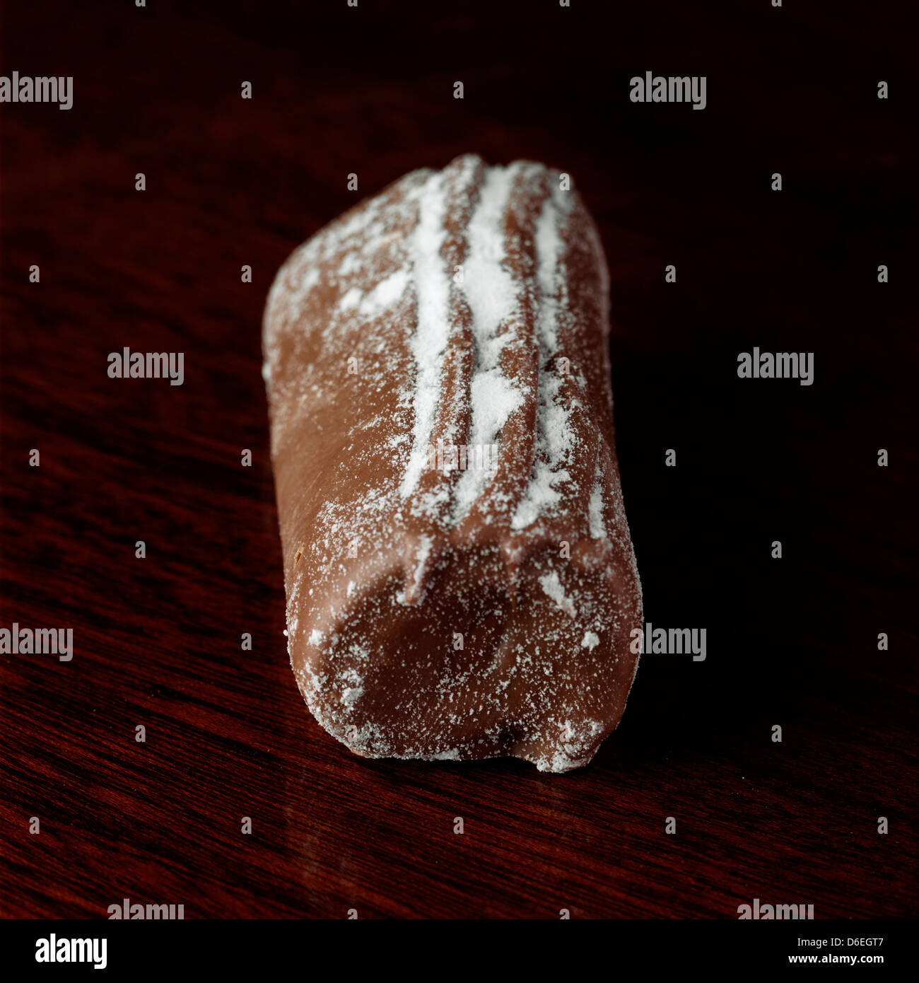 Log pastry hi-res stock photography and images - Alamy