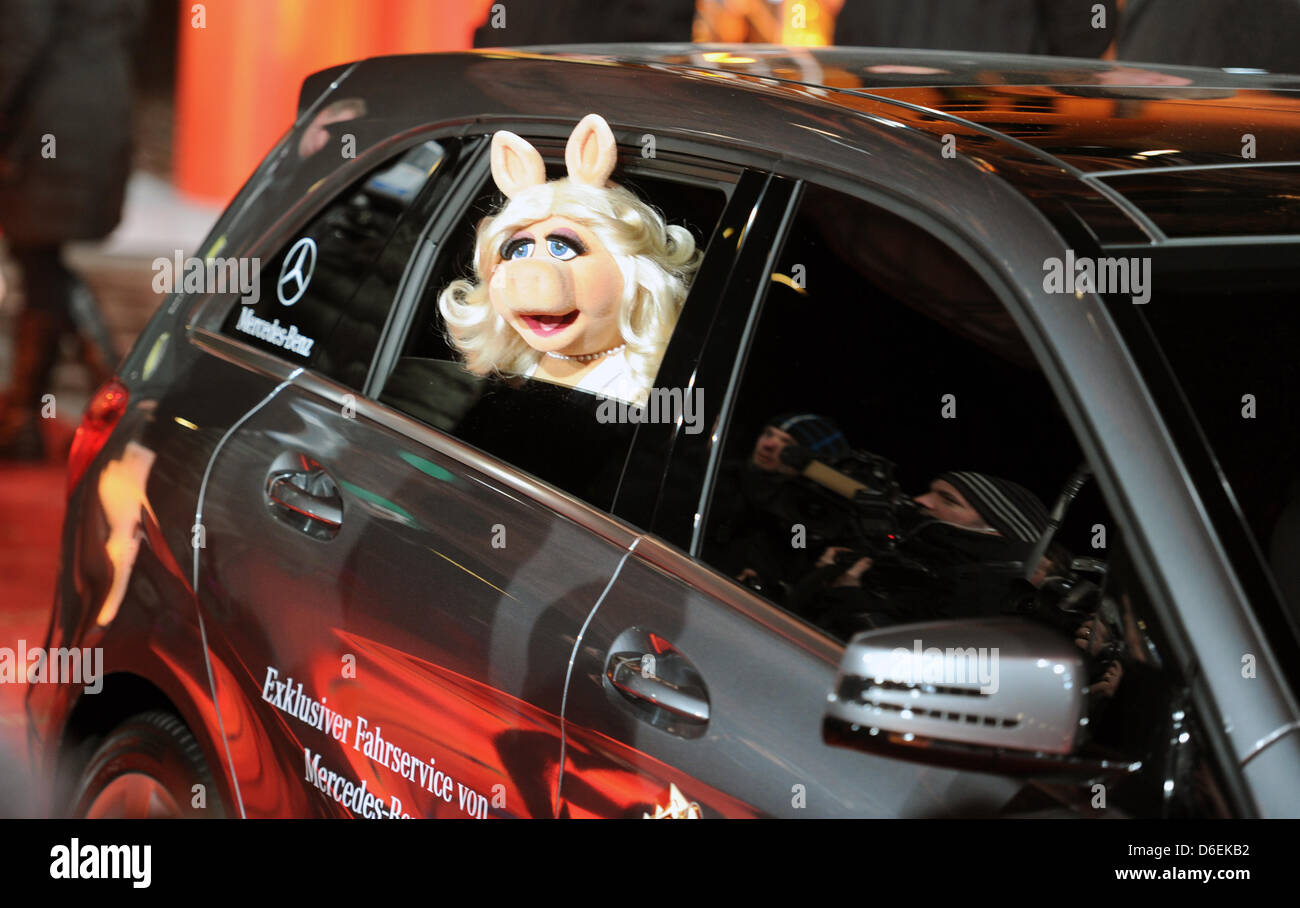 Muppet show car hi-res stock photography and images - Alamy
