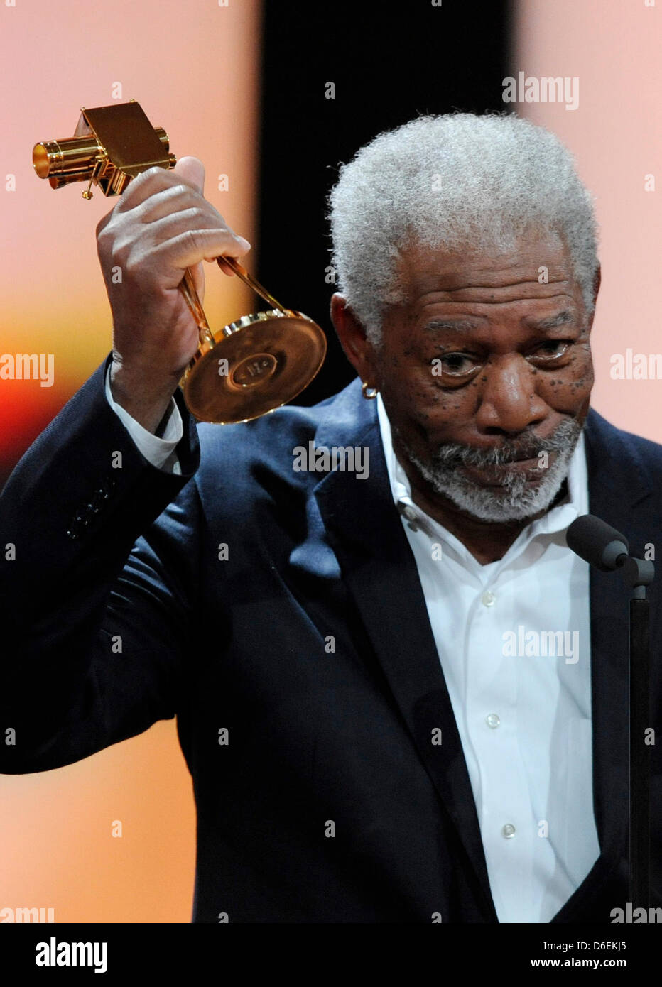 US-actor Morgan Freeman holds his trophy for Category "International ...