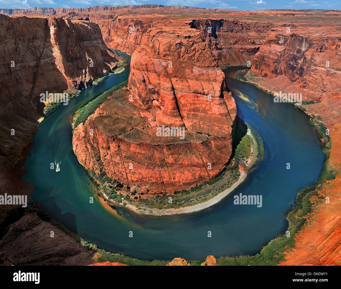The Horseshoe Bend, a horseshoe-shaped meander of the Colorado River ...