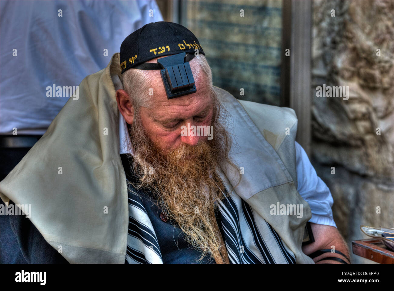 Mature man in jewish hi-res stock photography and images - Alamy