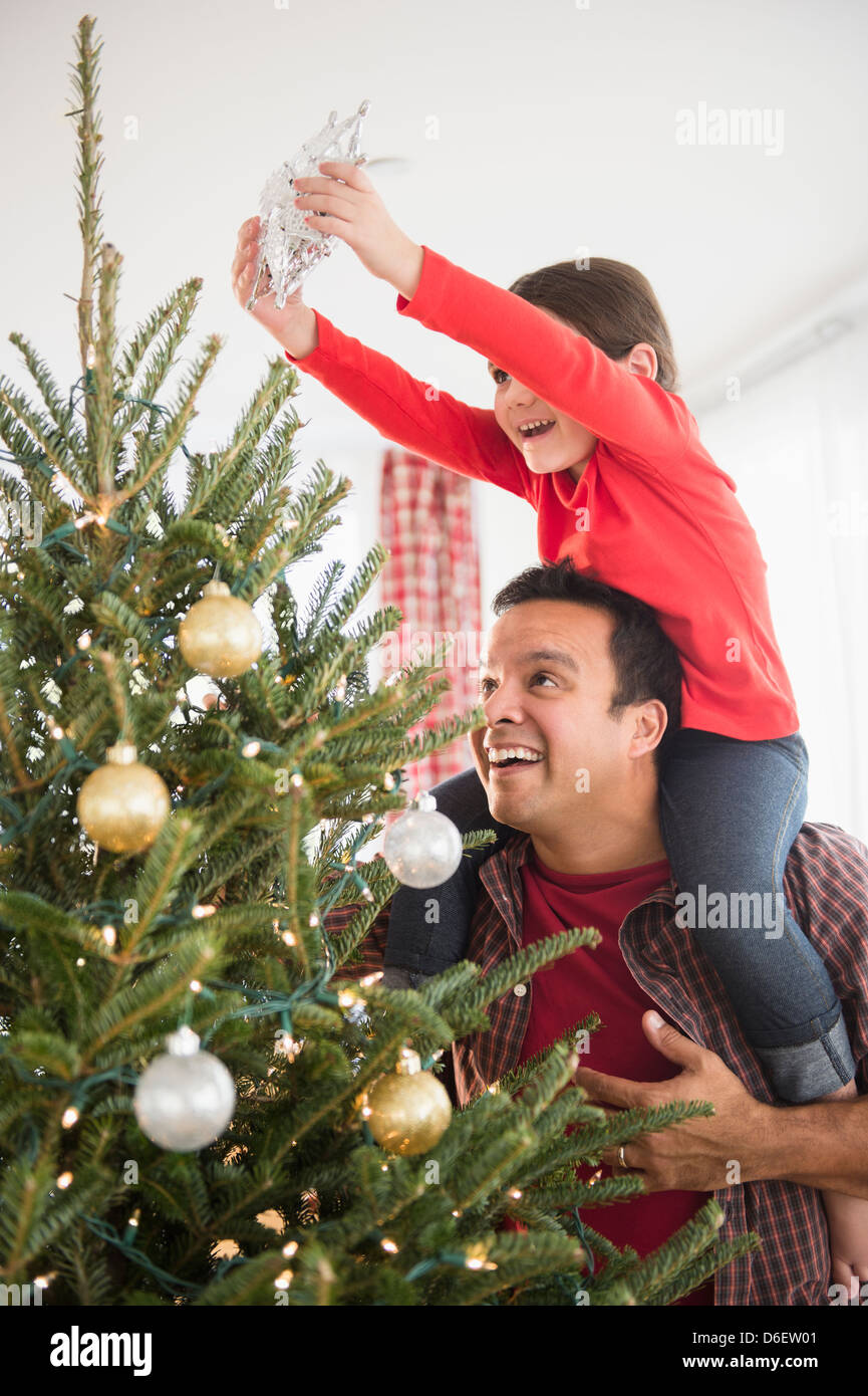 Topper tree hi-res stock photography and images - Alamy