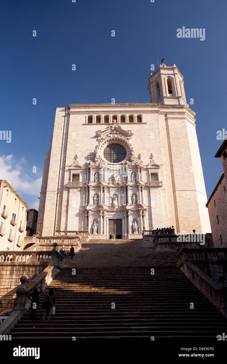 Girona girona facade hi-res stock photography and images - Alamy